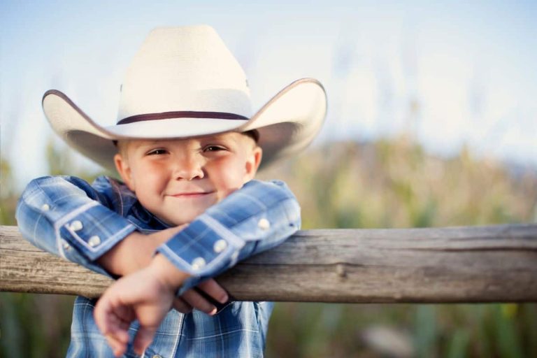 327+ Classic Old Southern Names for Boys - Mothers Always Right