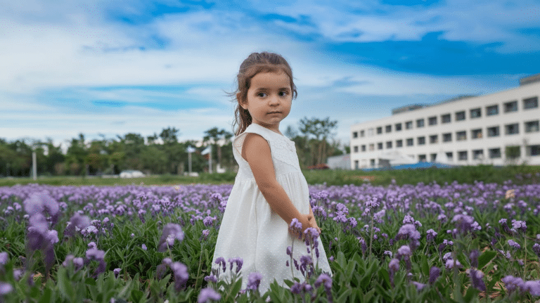 205 Middle Names for Violet With Meaning - Mothers Always Right