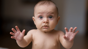 What is the Landau Reflex? All You Need To Know! - Mothers Always Right