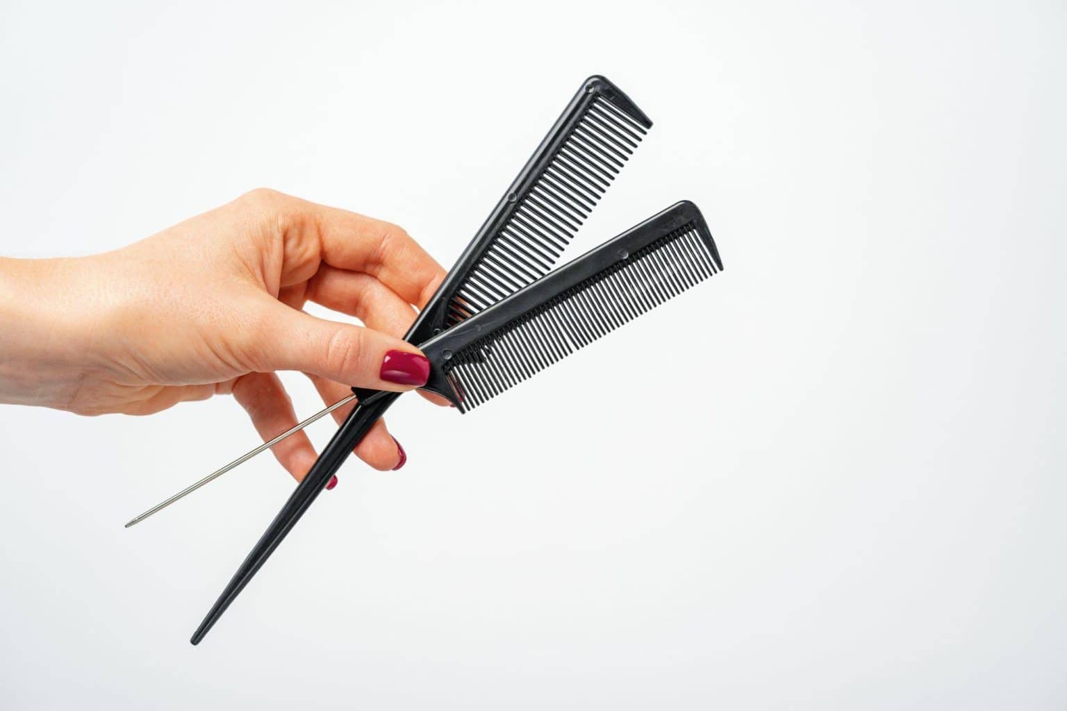 The History and Evolution of the Rat-Tail Comb - Mothers Always Right